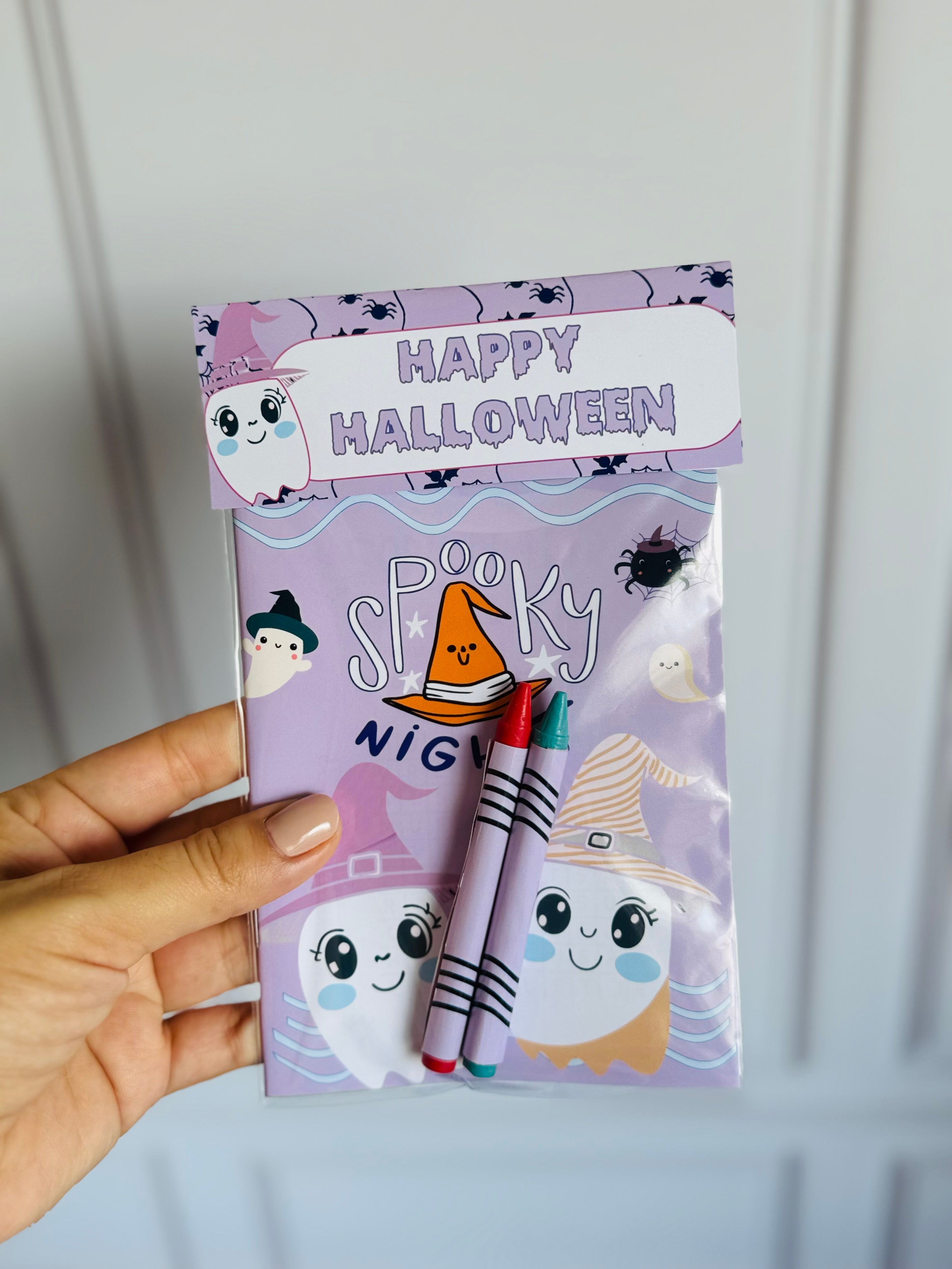Activity Book Mini con 16 actividades y dibujos Halloween – Magic Box ...
